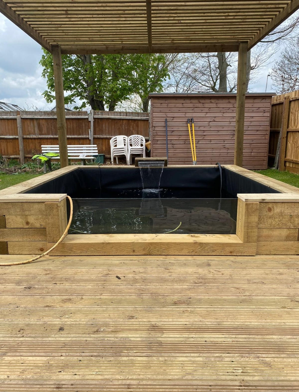 Pond Window Specialists, Pond Liners Pond Filters, Pressure Pipe | CWD Pond